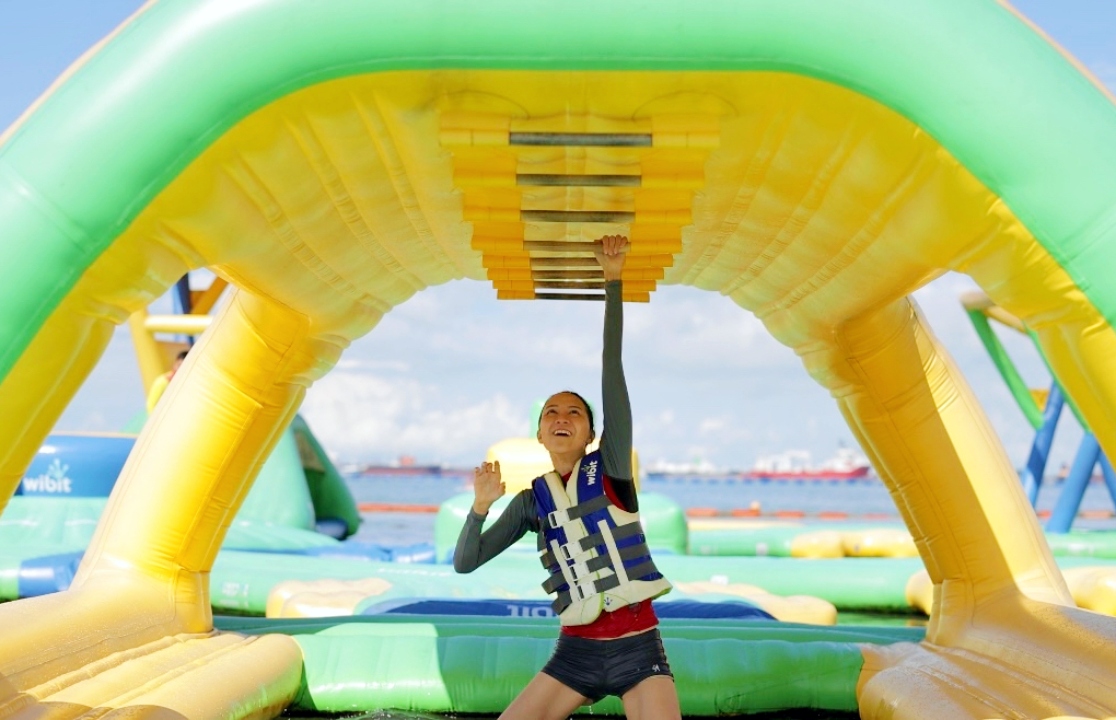 HydroDash | Singapore's Only Floating Aqua Park