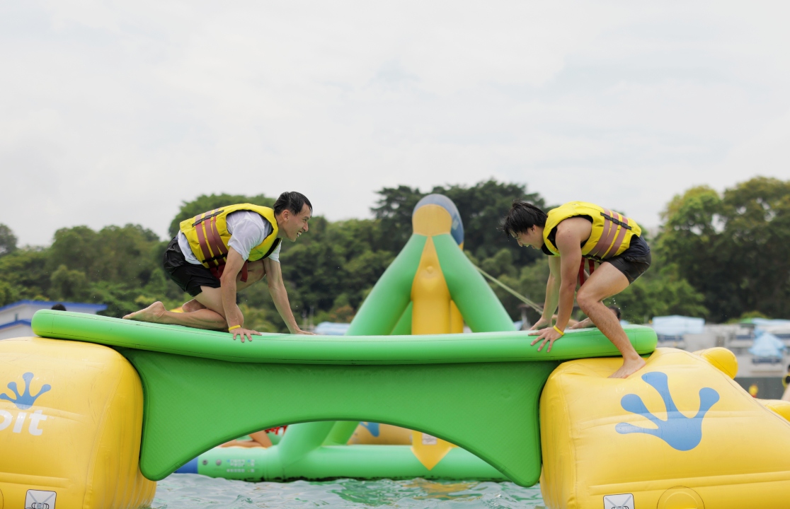 HydroDash | Singapore's Only Floating Aqua Park